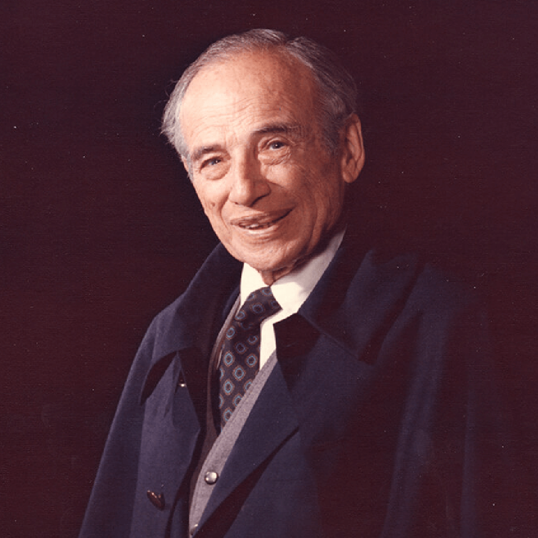 Investing like Benjamin Graham: 4 key tips - Banco Carregosa